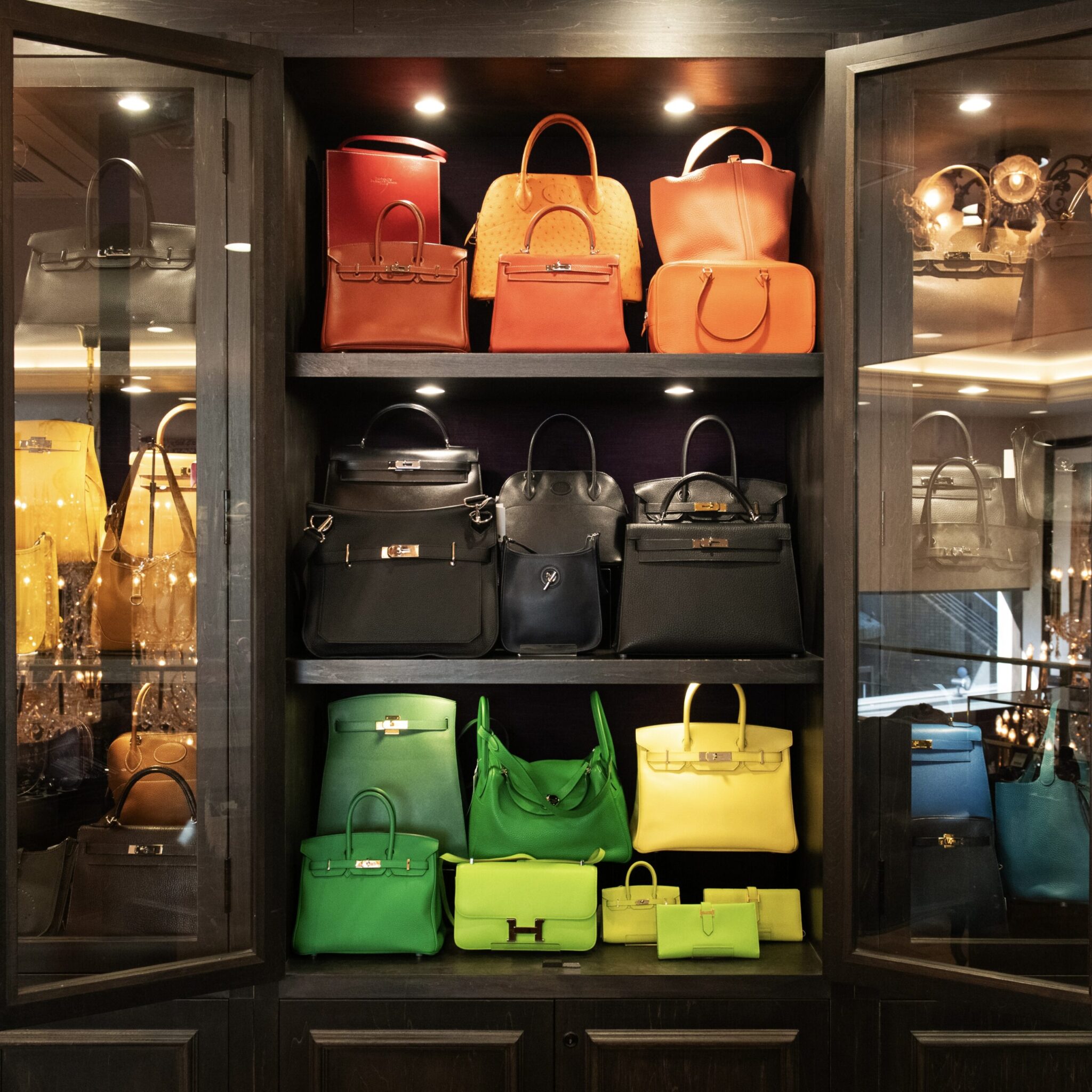 Omotesando, a town where high brands gather, was a "vintage heaven ...